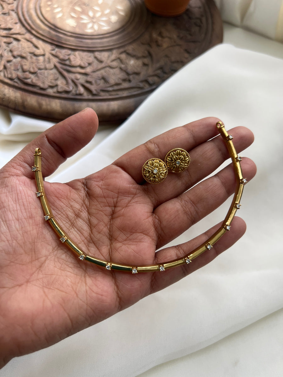 Contemporary pipe choker with studs – House of Jhumkas