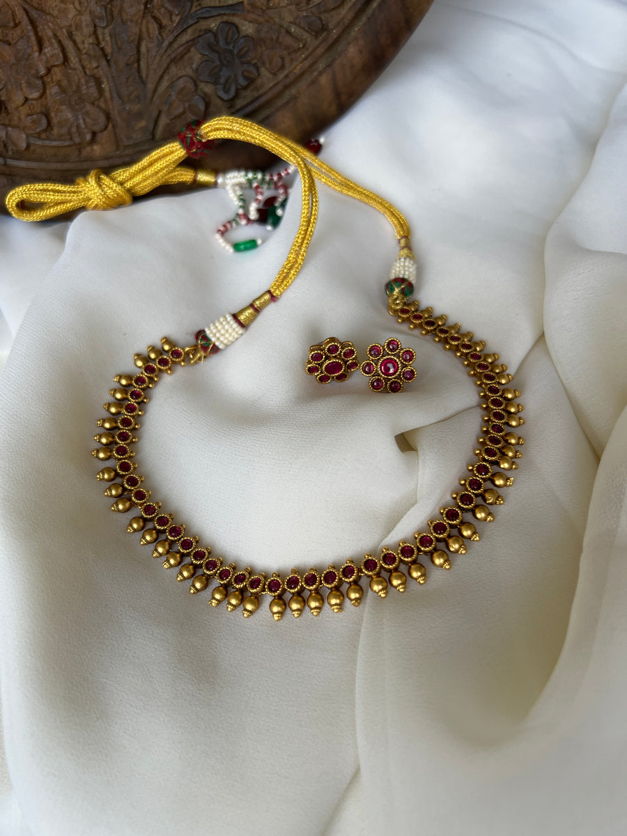 Mini kemp vintage Attigai with studs – House of Jhumkas