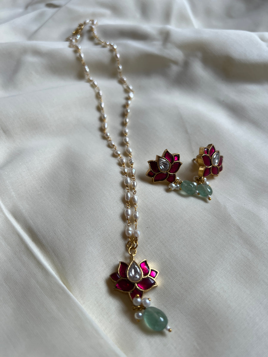 Kundan lotus rice pearl maala with studs – House of Jhumkas