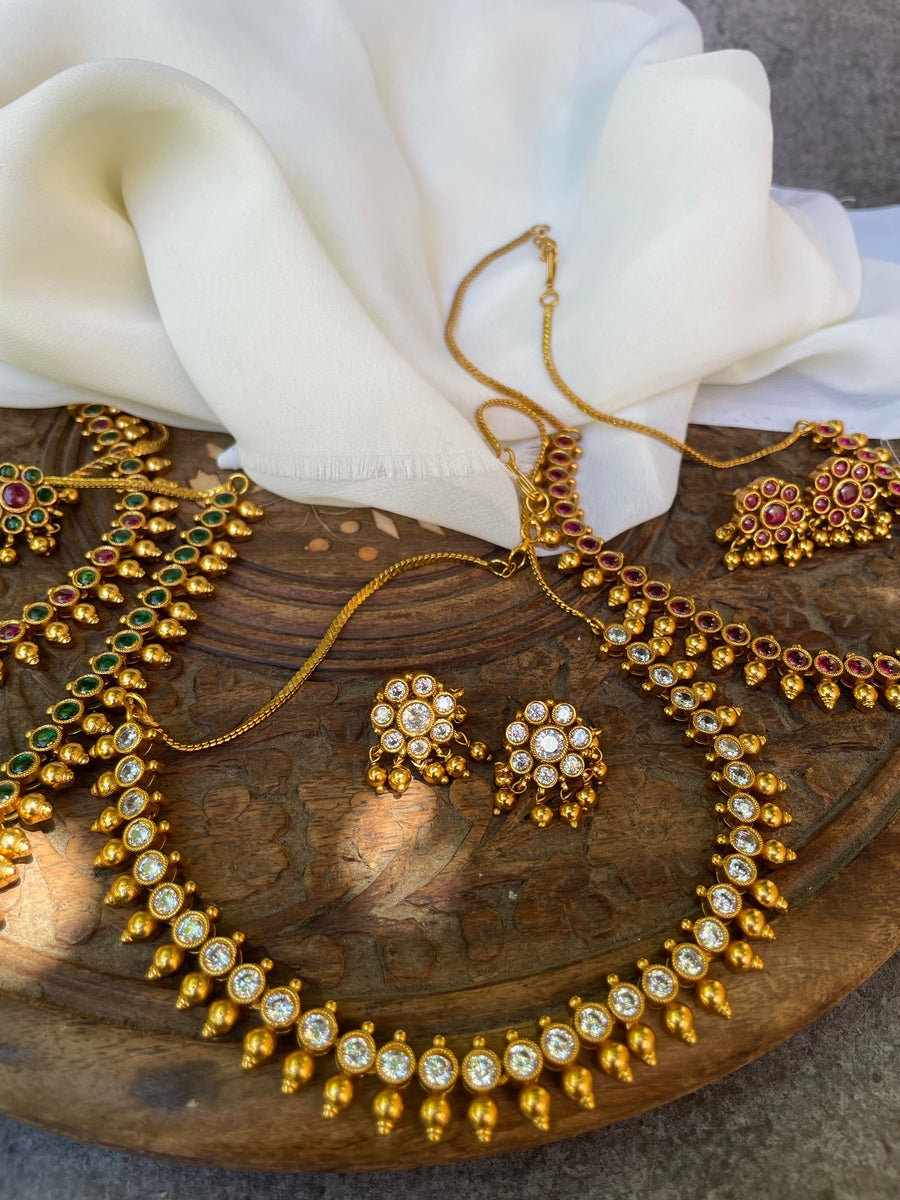 Vintage kemp attigai with studs – House of Jhumkas